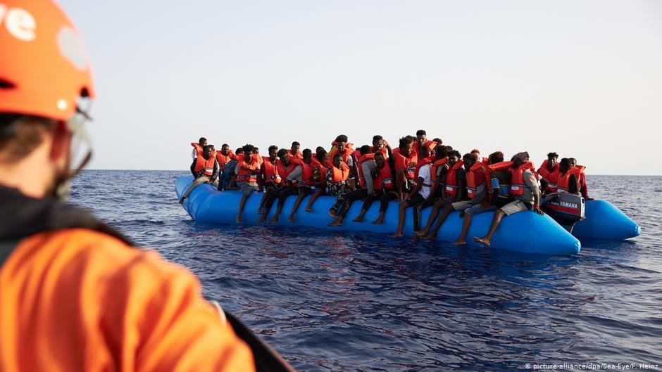 German FM Maas calls for EU migrant redistribution 'coalition ...