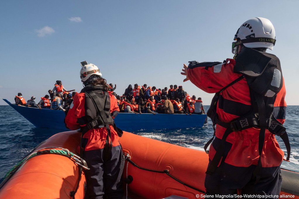 15 migrants feared dead, hundreds rescued off Libya - InfoMigrants