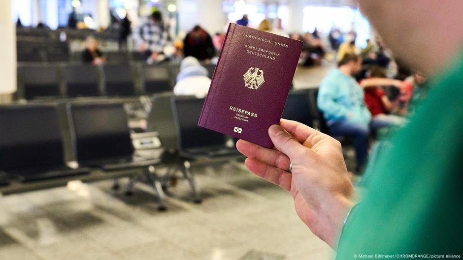 Germany: Why are so many Turks applying for citizenship? - InfoMigrants