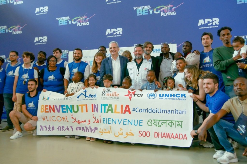 119 Afghan refugees arrive in Rome via humanitarian corridors ...