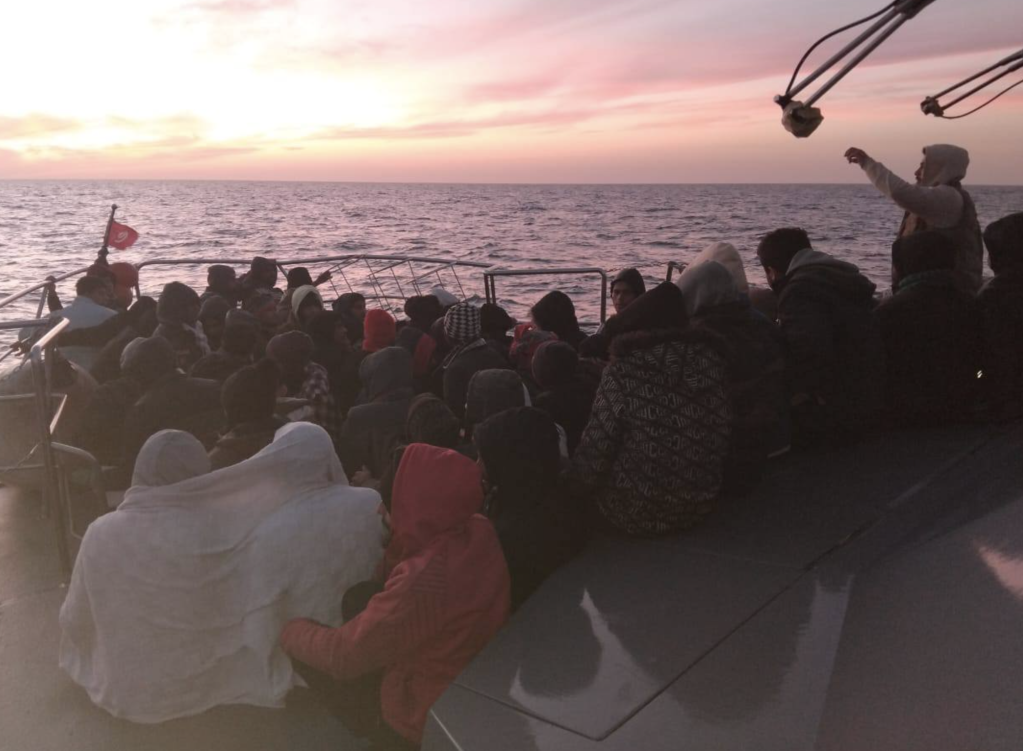 Tunisia: 64 people rescued off eastern coast - InfoMigrants