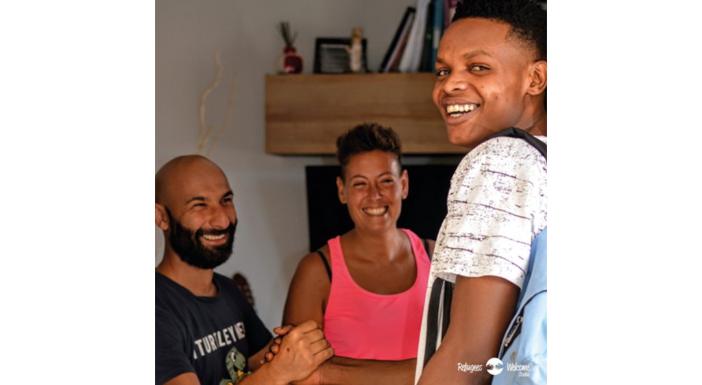 Nigerian refugee hosted by Italian couple - InfoMigrants