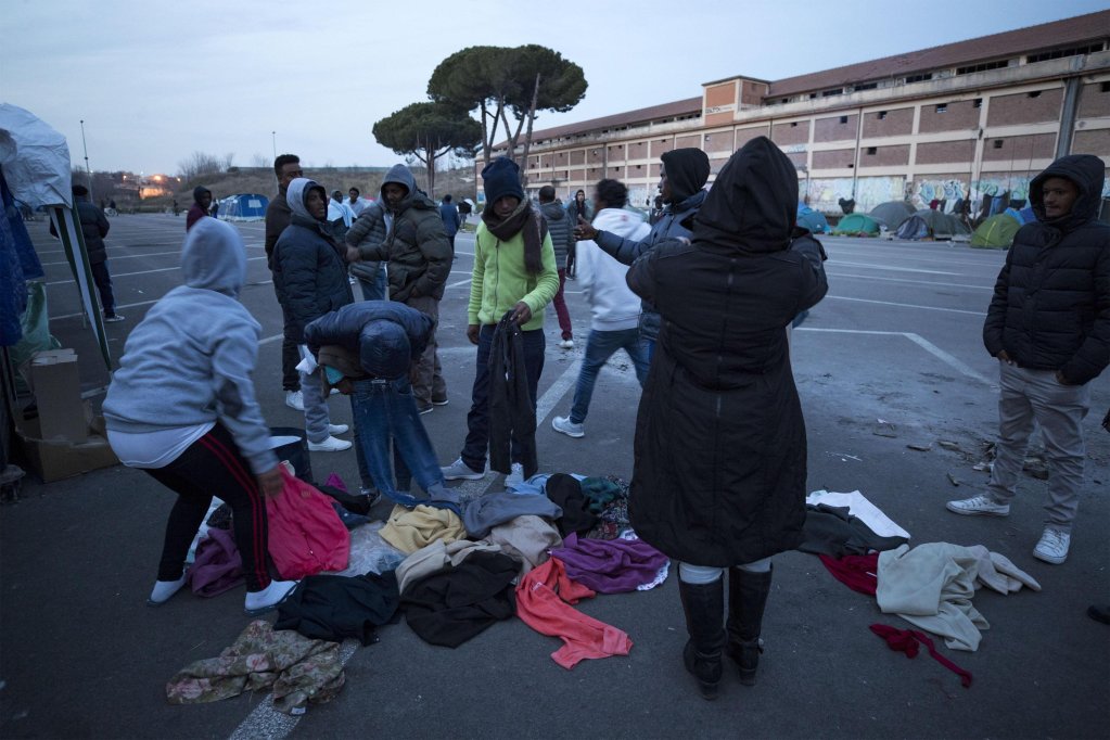 Over 183,000 refugees in Italy in 2017 - that's 3 per 1,000 inhabitants ...