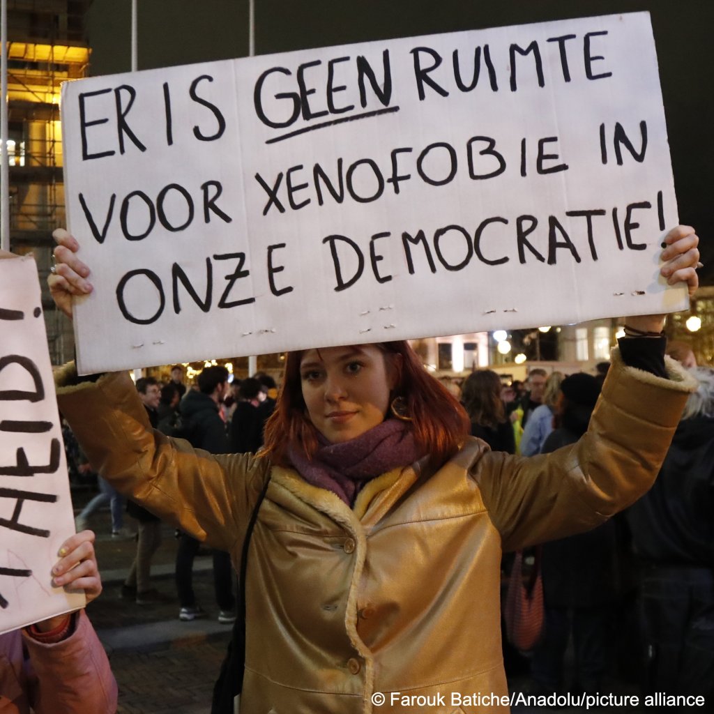 Dutch parliament approves controversial asylum-seeker law - InfoMigrants