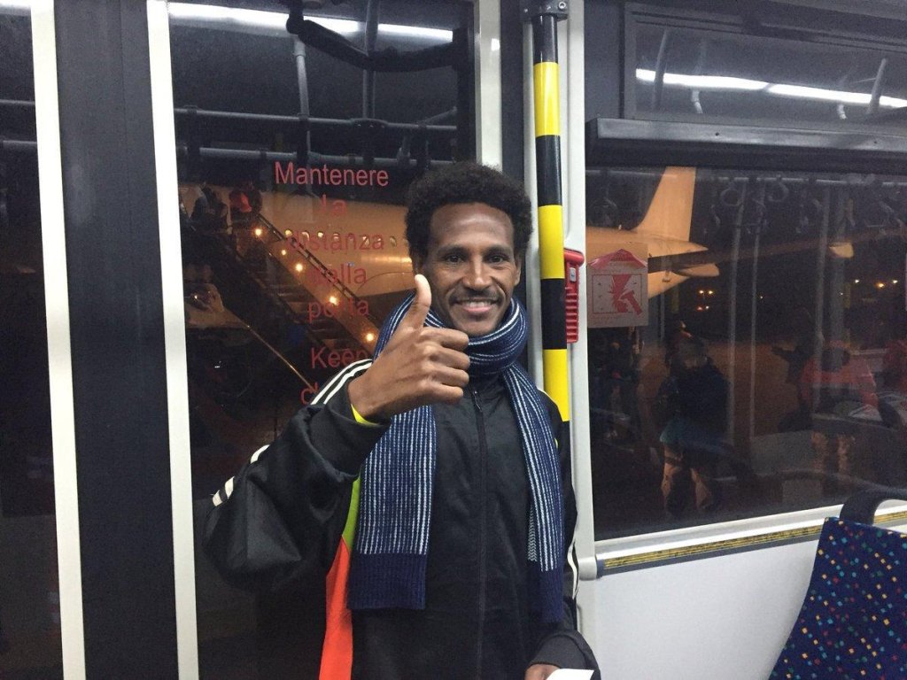 Amanuel, deaf-mute Eritrean artist's hopes in Italy - InfoMigrants