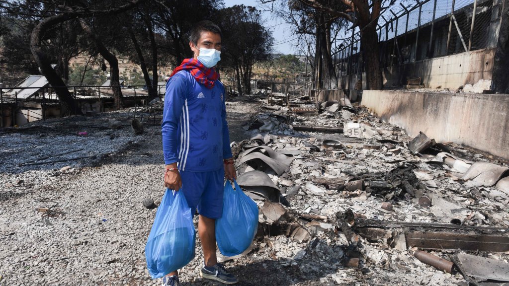 Shamsullah, mineur à Lesbos : "Quand j’ai reçu mes papiers d’identité ...