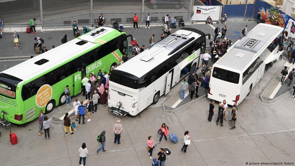 Germany: 14,000 illegal immigrants crossed border by bus and train ...