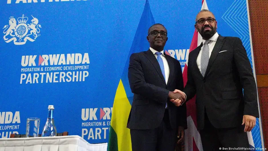 Features - InfoMigrants