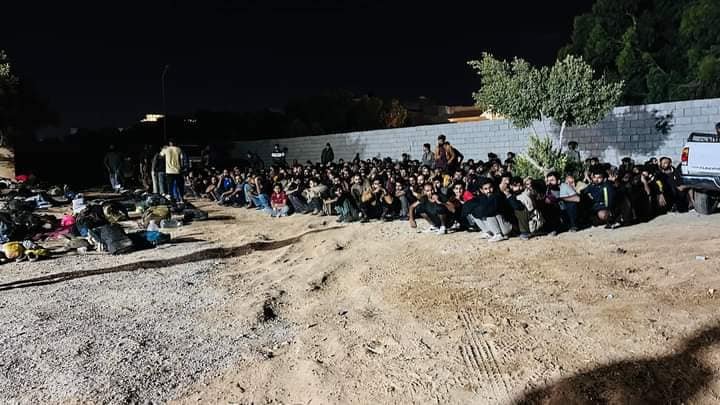 Hundreds of Pakistani migrants freed after raid in Libya - InfoMigrants