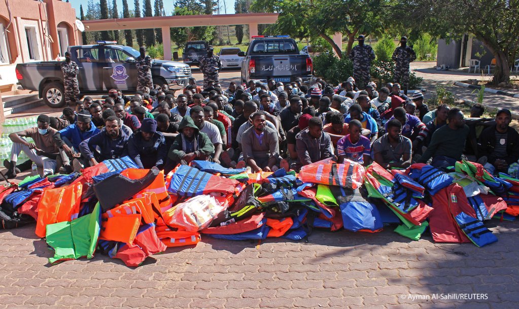 Libya: Nearly 1,000 migrants intercepted at sea and returned to Libya ...