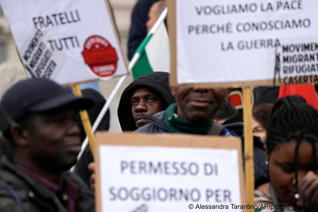 Italy: Divisions and protests grow over proposed immigration law ...
