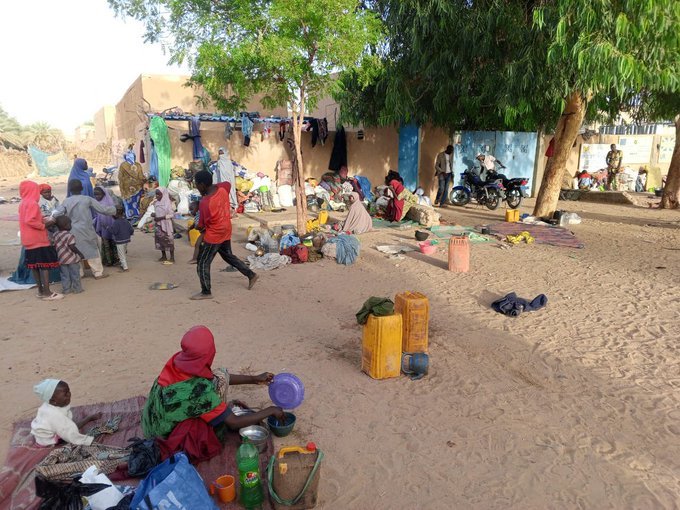 Niger : à Dirkou, des centaines de personnes bloquées à l’extérieur du ...