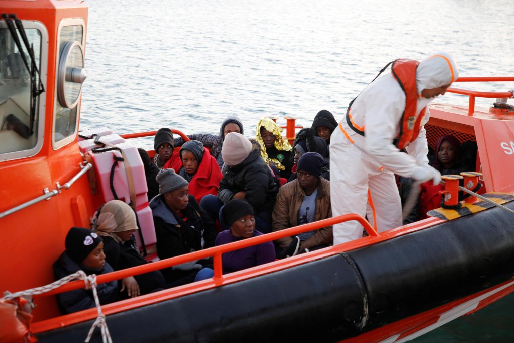 Almost 250,000 migrant arrived in Spain in the first half of 2018 ...