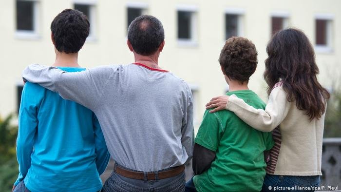 Germany Grants 9 000 Family Reunification Permits InfoMigrants germany-grants-9-000-family-reunification-permits-infomigrants