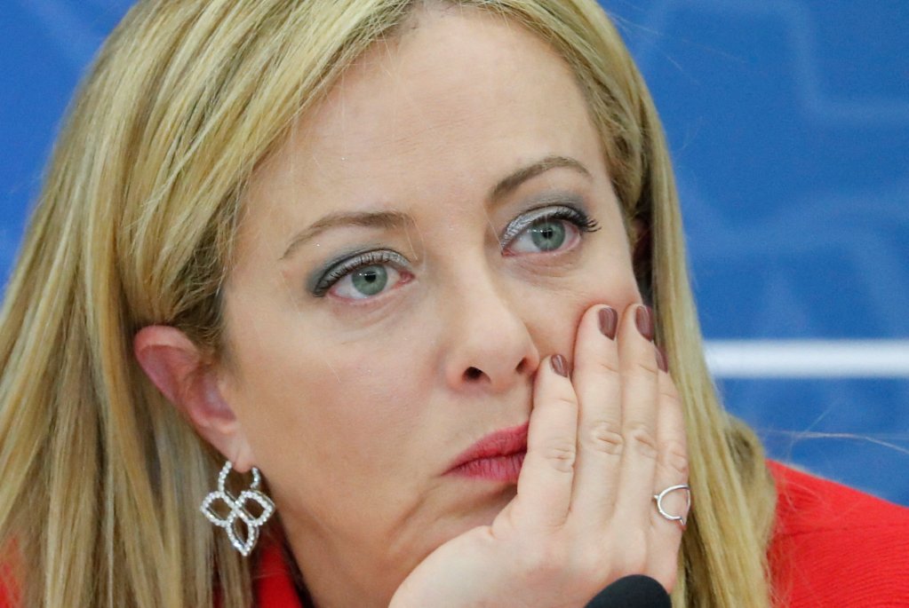 Italy: Meloni vows to continue with Albania plan despite empty centers ...