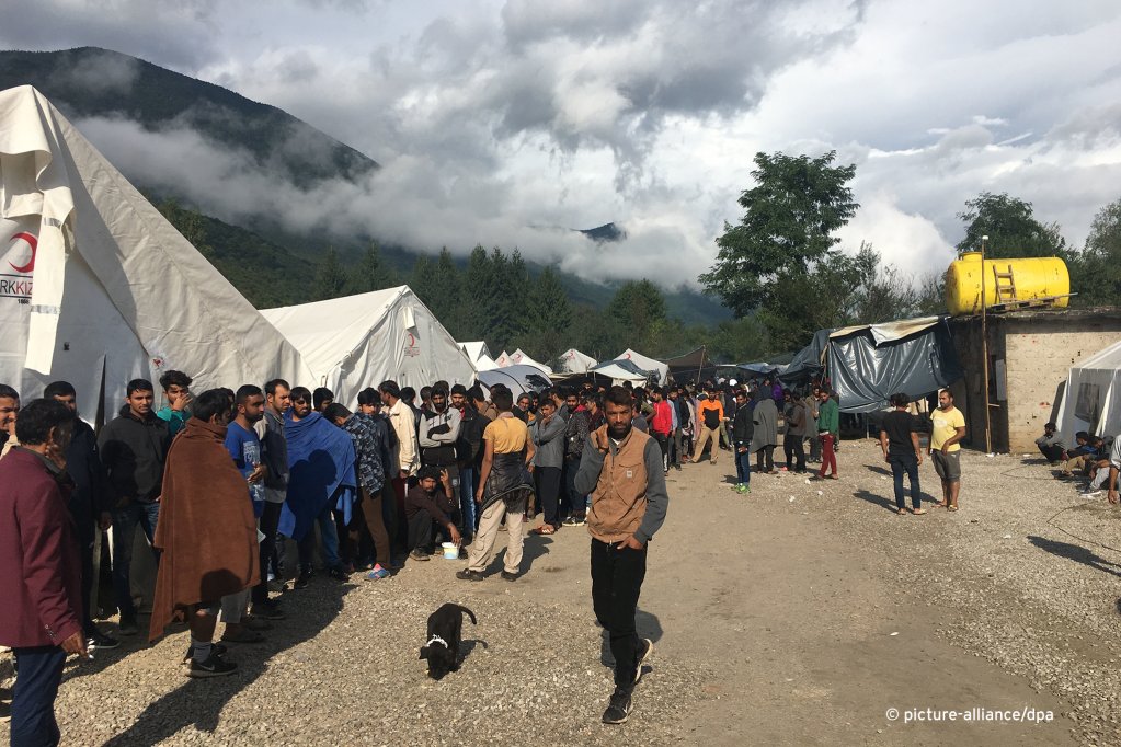 Migrant camps in Bosnia reach boiling point - InfoMigrants