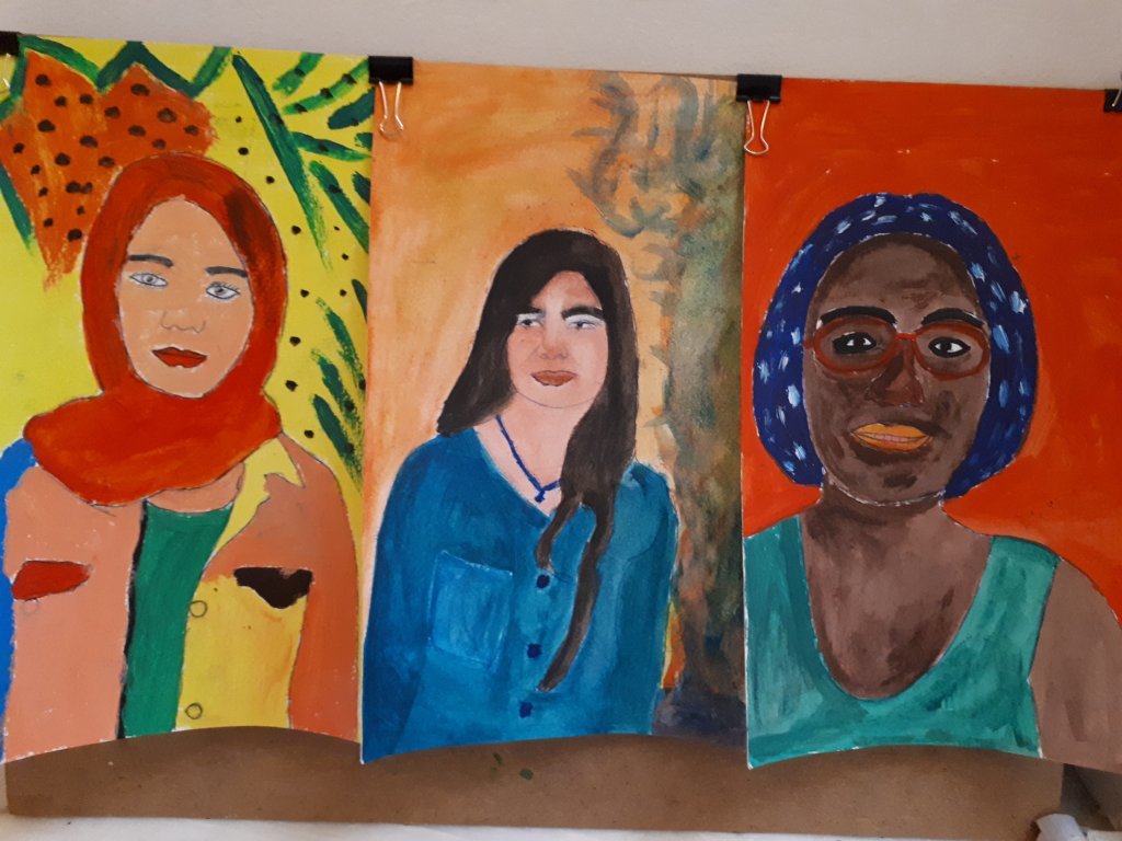 Melissa Network: un lieu d’activité bourdonnante construit par des ...