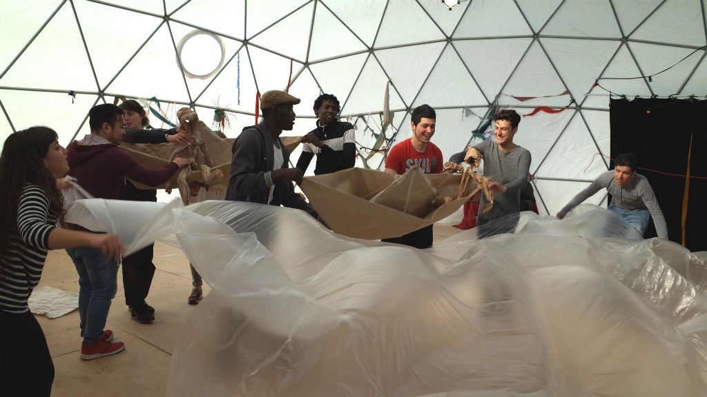 Temporary theatre offers fun and respite to asylum seekers in Paris ...