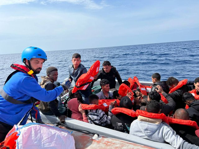 Migration: Rescuers suffer from lack of political support - InfoMigrants