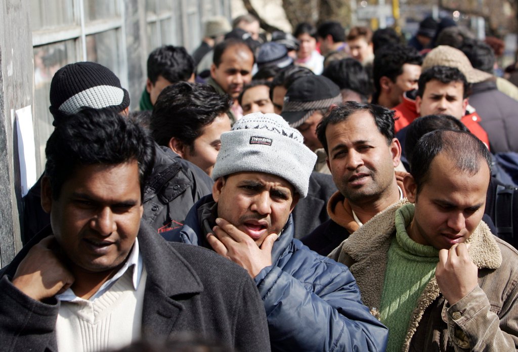 Job placement for refugees - InfoMigrants