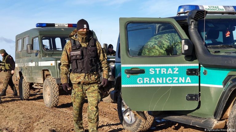 On the fence: Traveling along Poland's border with Belarus - InfoMigrants