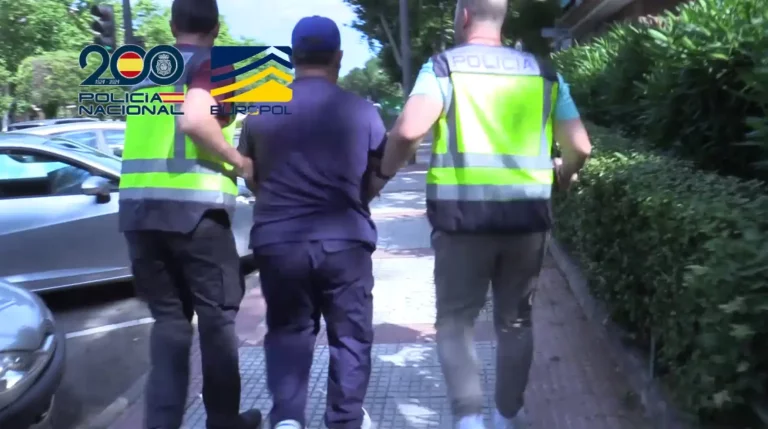 Spain: 21 migrant smuggling suspects arrested - InfoMigrants