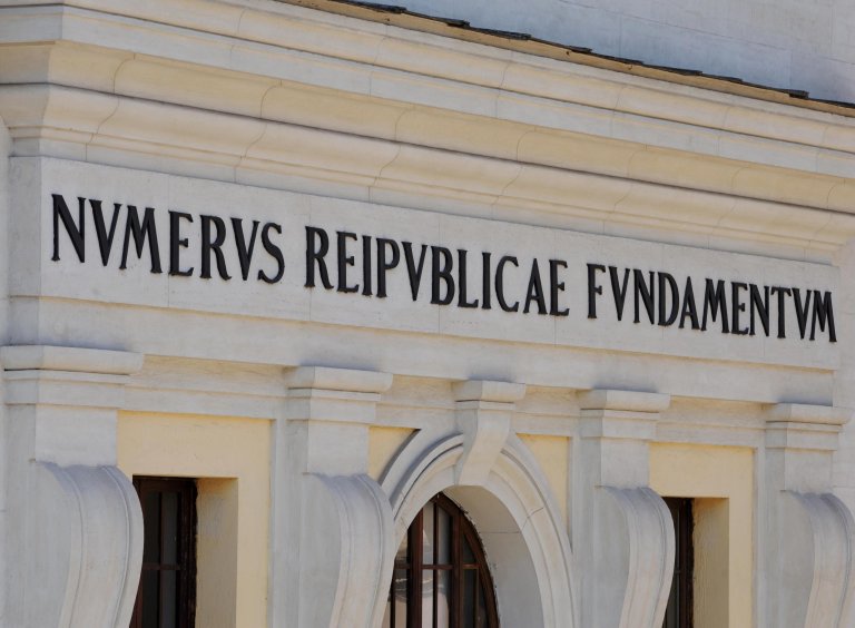 Italy: Number of stay permits at record-high in 2022 - InfoMigrants