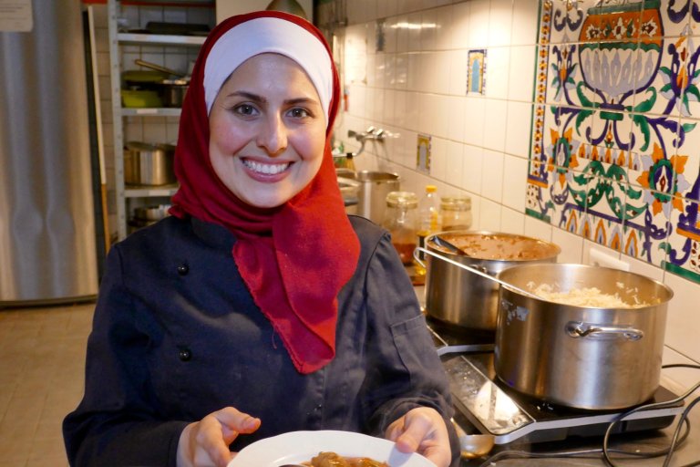 How Malakeh Jazmati adds soul to everything she cooks - InfoMigrants