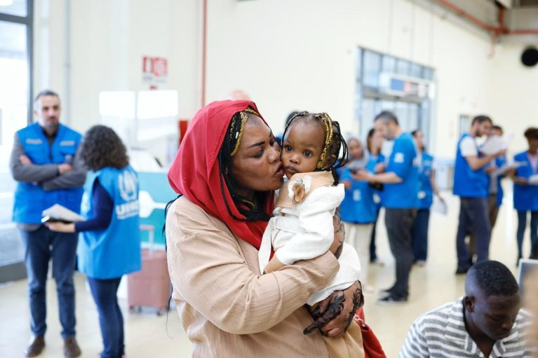 119 refugees evacuated from Libya reach Italy -- UNHCR - InfoMigrants