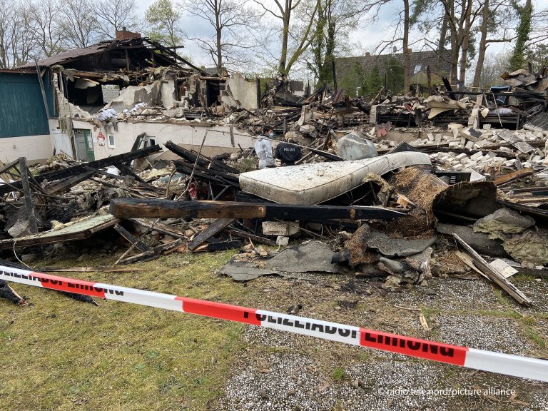Fire destroys asylum seekers' accommodation in northern Germany ...