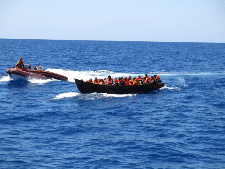 More migrants disembark on Lampedusa, over 2,000 in hotspot - InfoMigrants