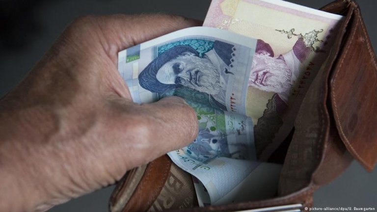 Five things to know about migrant remittances - InfoMigrants