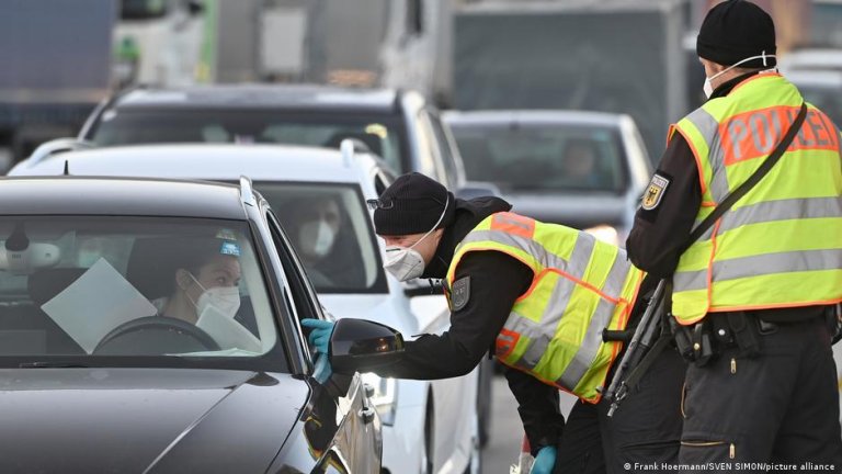 Schengen states extend border checks, ignoring EU court - InfoMigrants