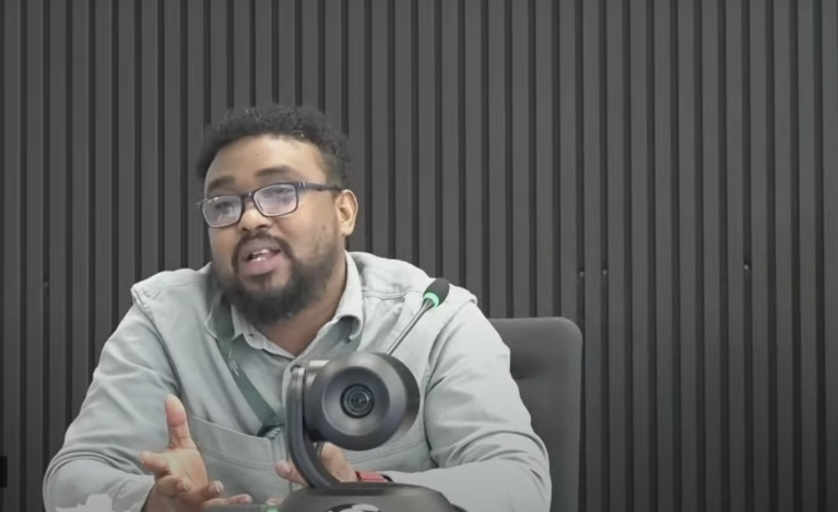 "Leur cri quand le bateau a chaviré, je n'ai jamais rien entendu d'aussi désespéré" : Issa ...