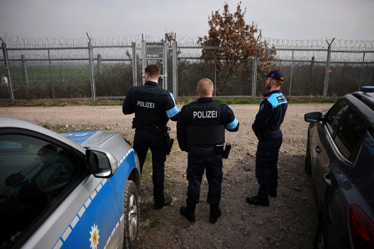 Mission de Frontex en Bulgarie : l'aide aux retours volontaires en ...