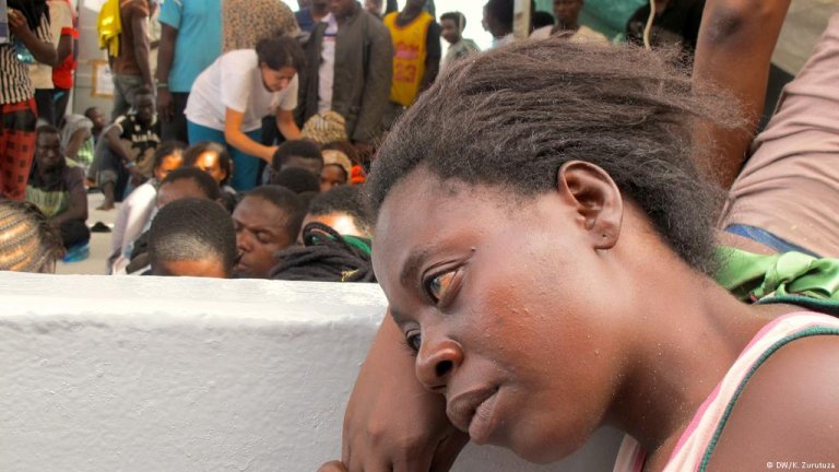 Study: Over half million refugees suffer post-traumatic stress ...