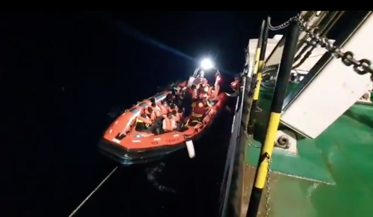 Open Arms rescues a further 77 migrants in the Mediterranean - InfoMigrants
