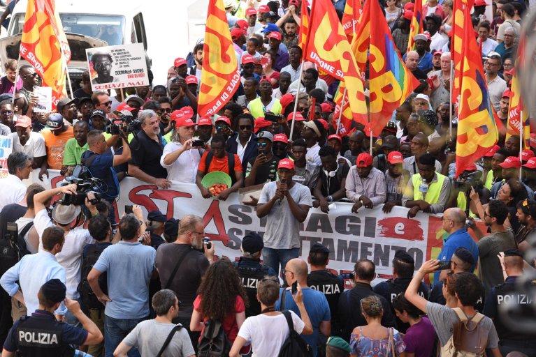 Italy: Farmers in Puglia warn of labor shortage - InfoMigrants