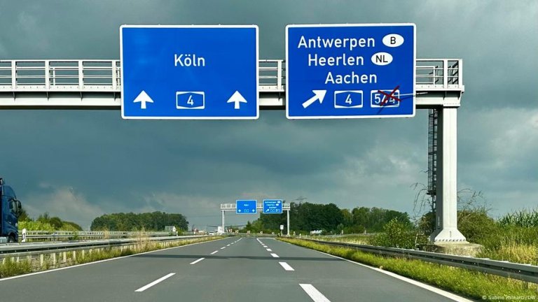 Netherlands: Border checks to begin in December - InfoMigrants