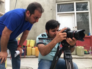 'I felt broken': Afghan filmmaker Jawed Taiman - InfoMigrants