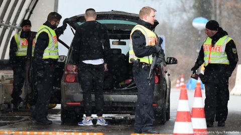 Border controls in Europe's Schengen zone - InfoMigrants