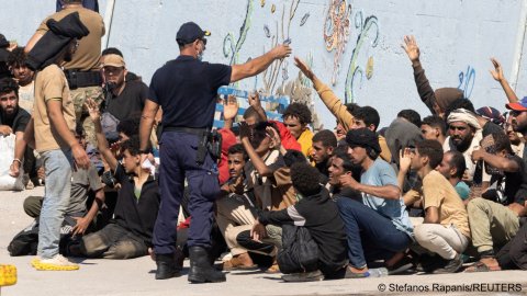 EU Commissioner visits Libya in search of stronger migration controls - InfoMigrants