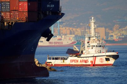 Open Arms ship arrives in Spain with 87 aboard - InfoMigrants